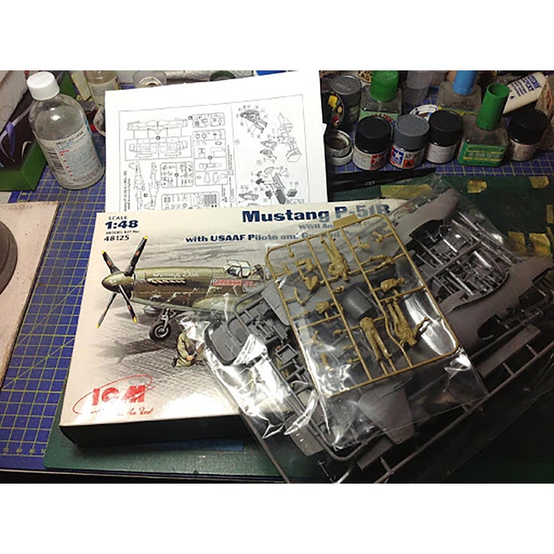 1/48 mustang P-51B WWII USAF Fighter Pilots and Technics ICM 48125 ...