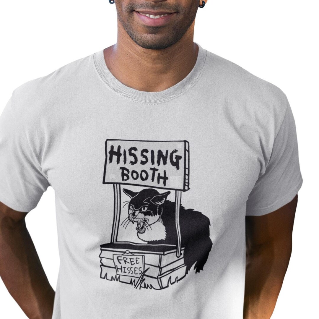 Funny Cat Hissing Booth T-shirt: Cat Lover Gift - Etsy