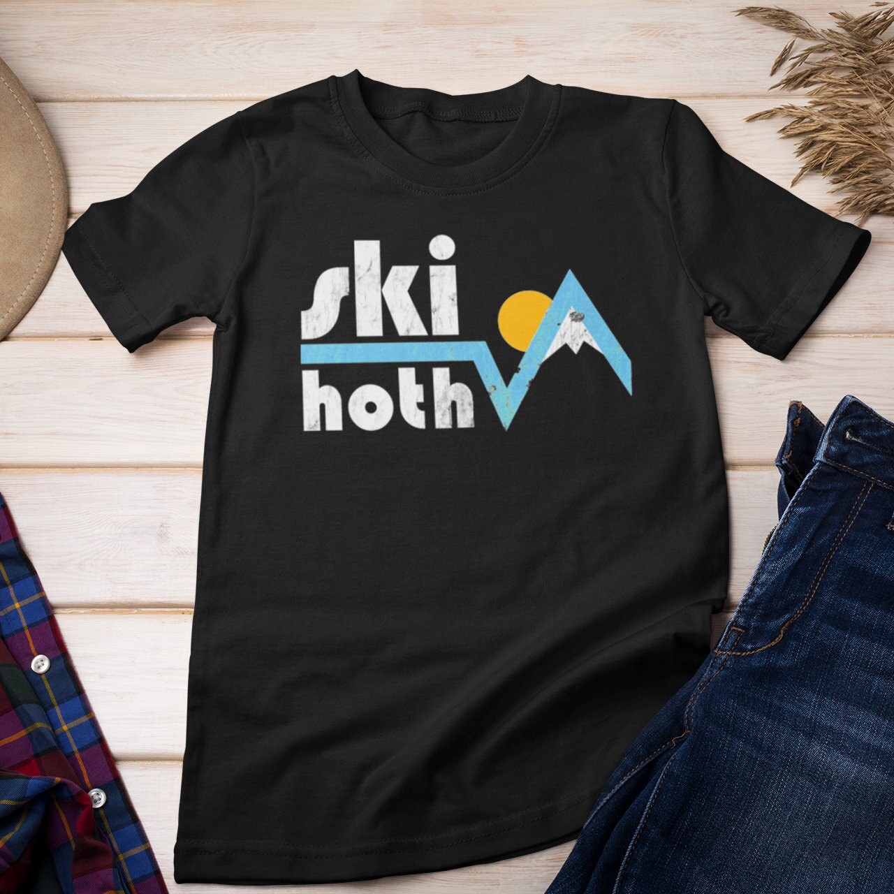 Ski Hoth Retro Ski Resort Star Wars Style Tshirt, Retro Skiing Funny ...