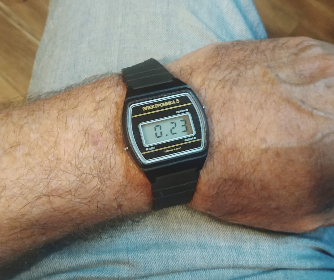 Vintage USSR Digital Watch Elektronica 5 With Bracelet. - Etsy