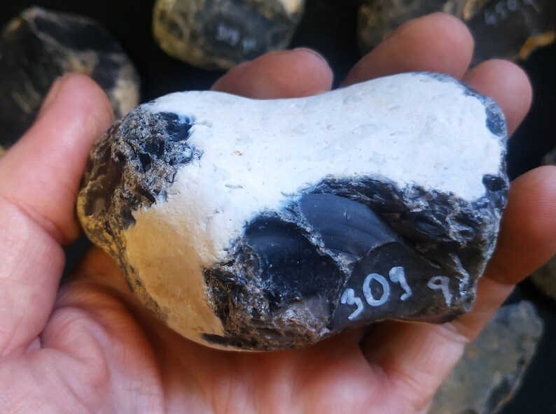 Black FLINT Stone Fire Stone. - Etsy