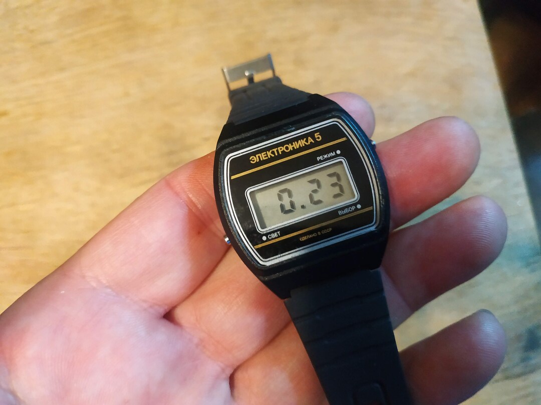 Vintage USSR Digital Watch Elektronica 5 With Bracelet. - Etsy