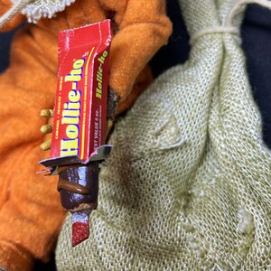 MINIATURE Trick 'r Treat Sam Hollie-ho Chocolate Razor | Etsy