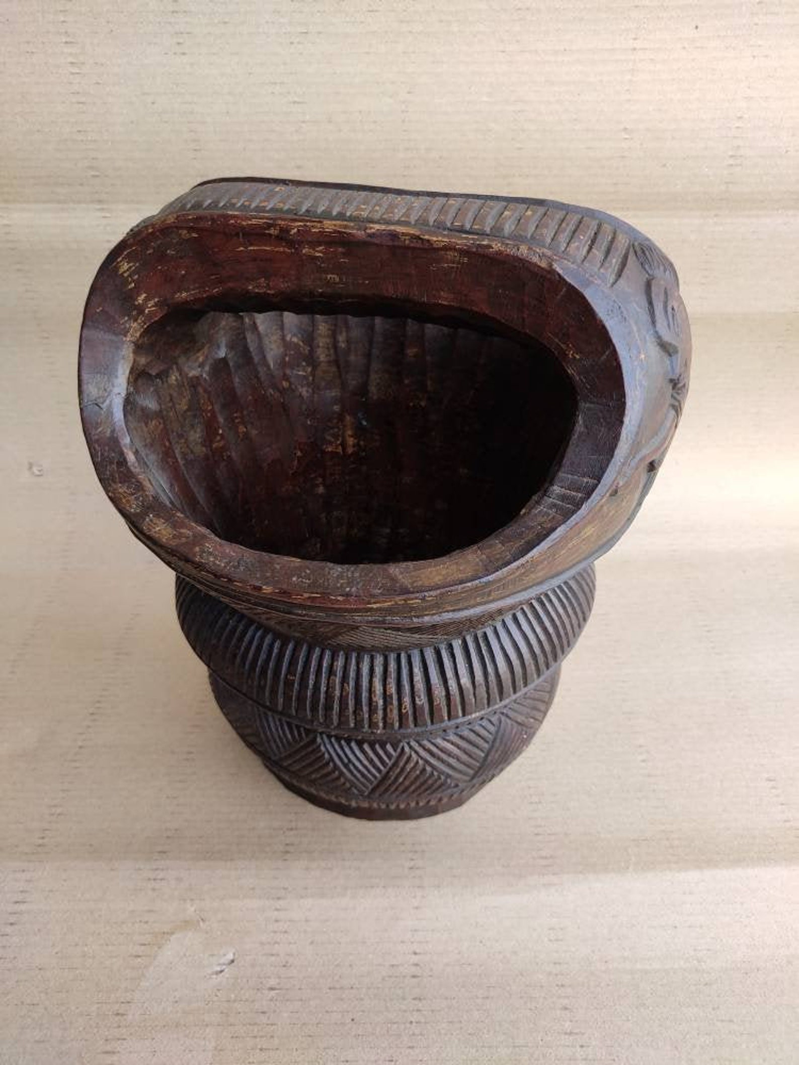 Tribal single wood carved Kamandal hindu ascetics or yogis | Etsy