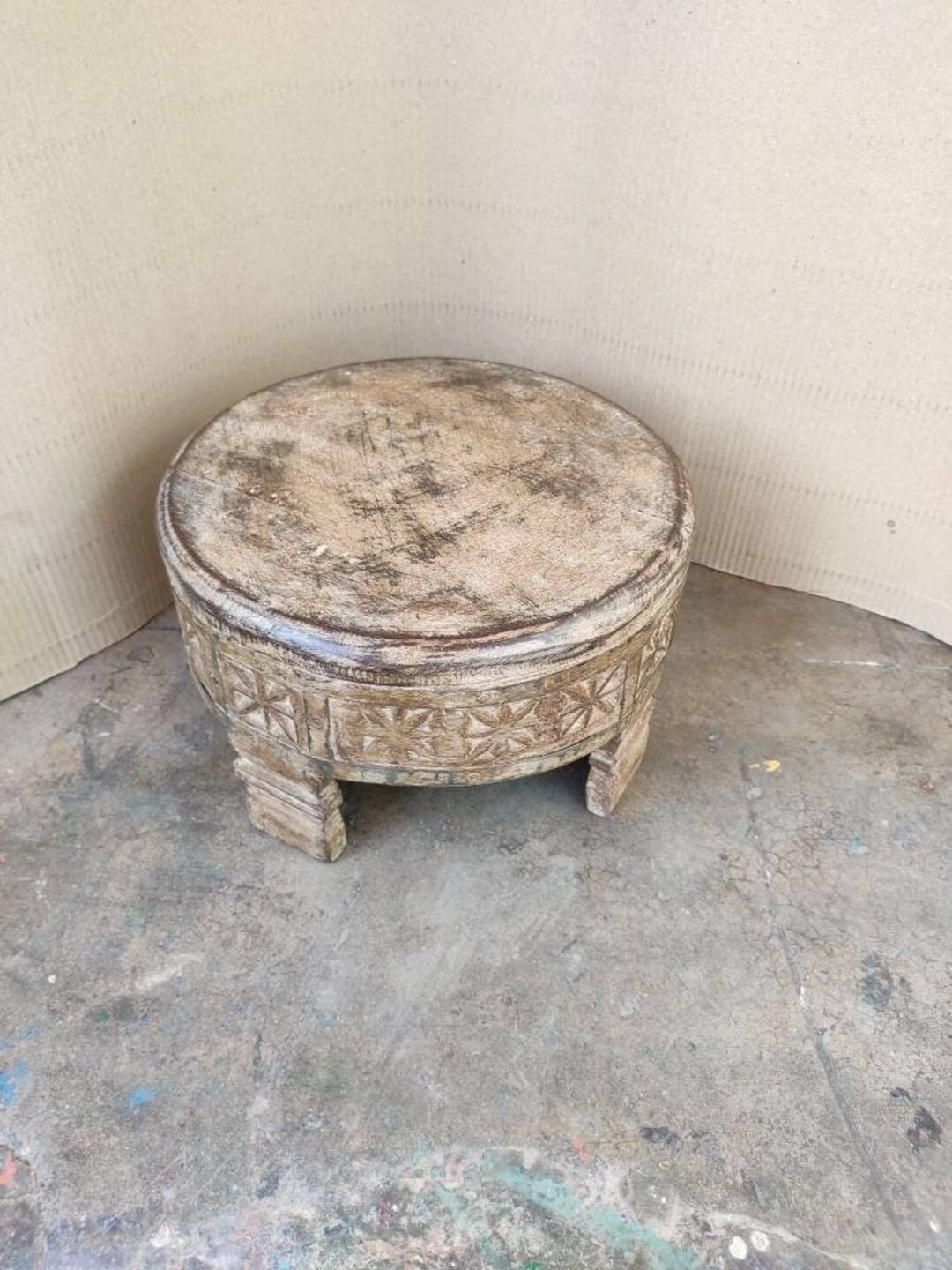 Indian Carved Chakki Table With Wooden Top, Carved Chakki Table,coffee ...
