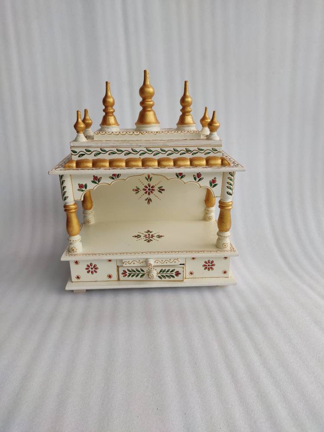 Wooden Temple Handcrafted Hanging Mandir / Diwali Pooja Ghar Mandap ...