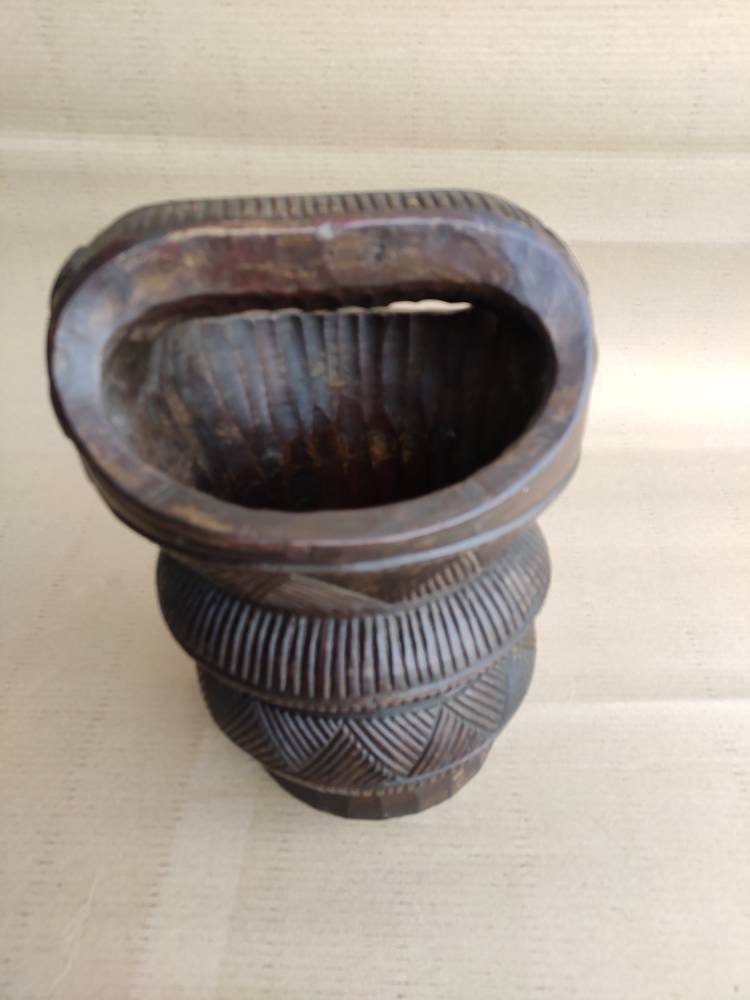 Tribal Single Wood Carved Kamandal hindu Ascetics or Yogis - Etsy UK