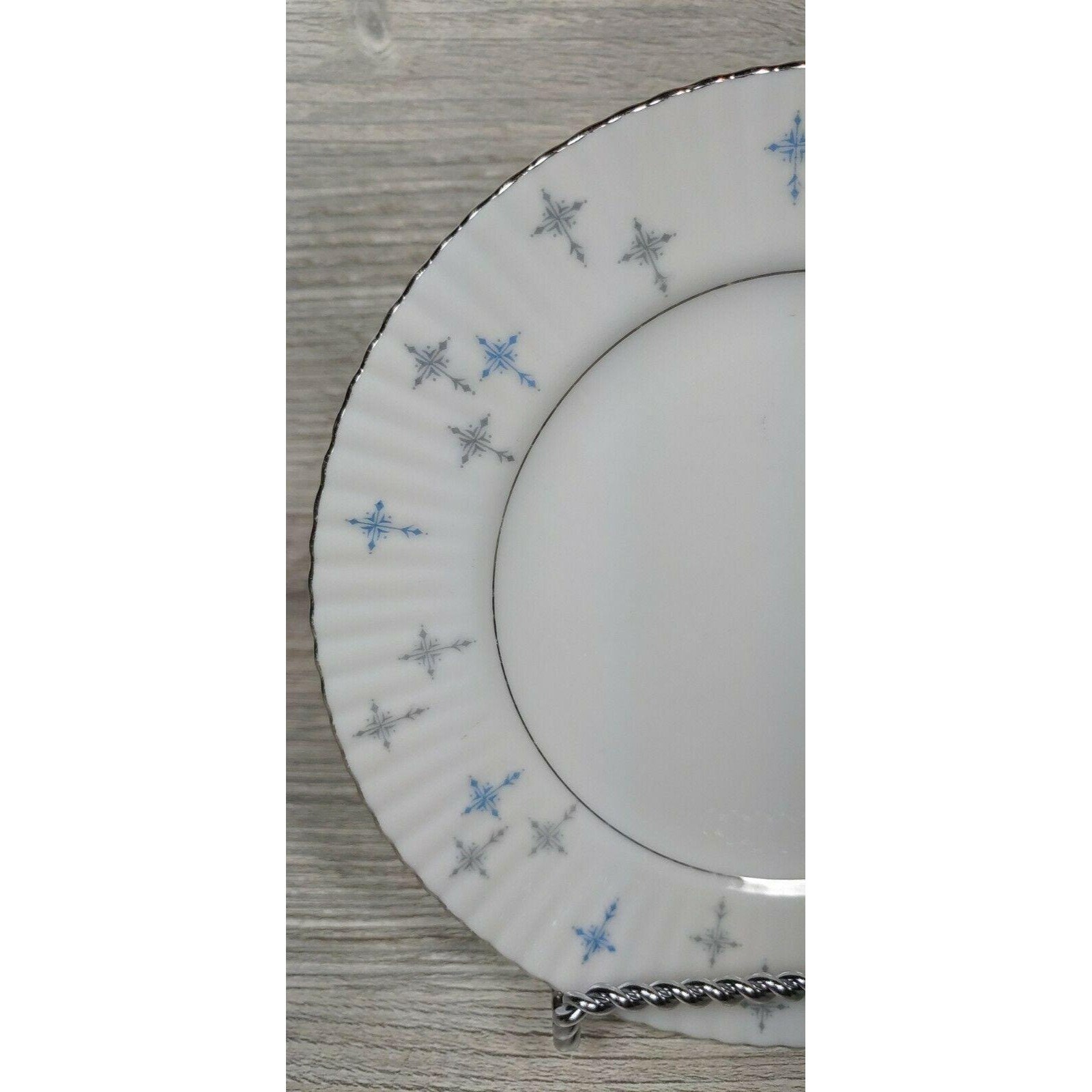 Aurora Silver Falling Stars Plate White Blue Fashion Manor Fine China ...