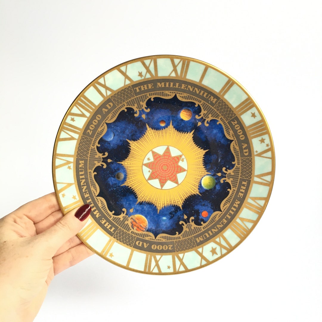 Limited Edition Vintage Royal Worcester 2000AD Millennium 8" 20.5cm ...