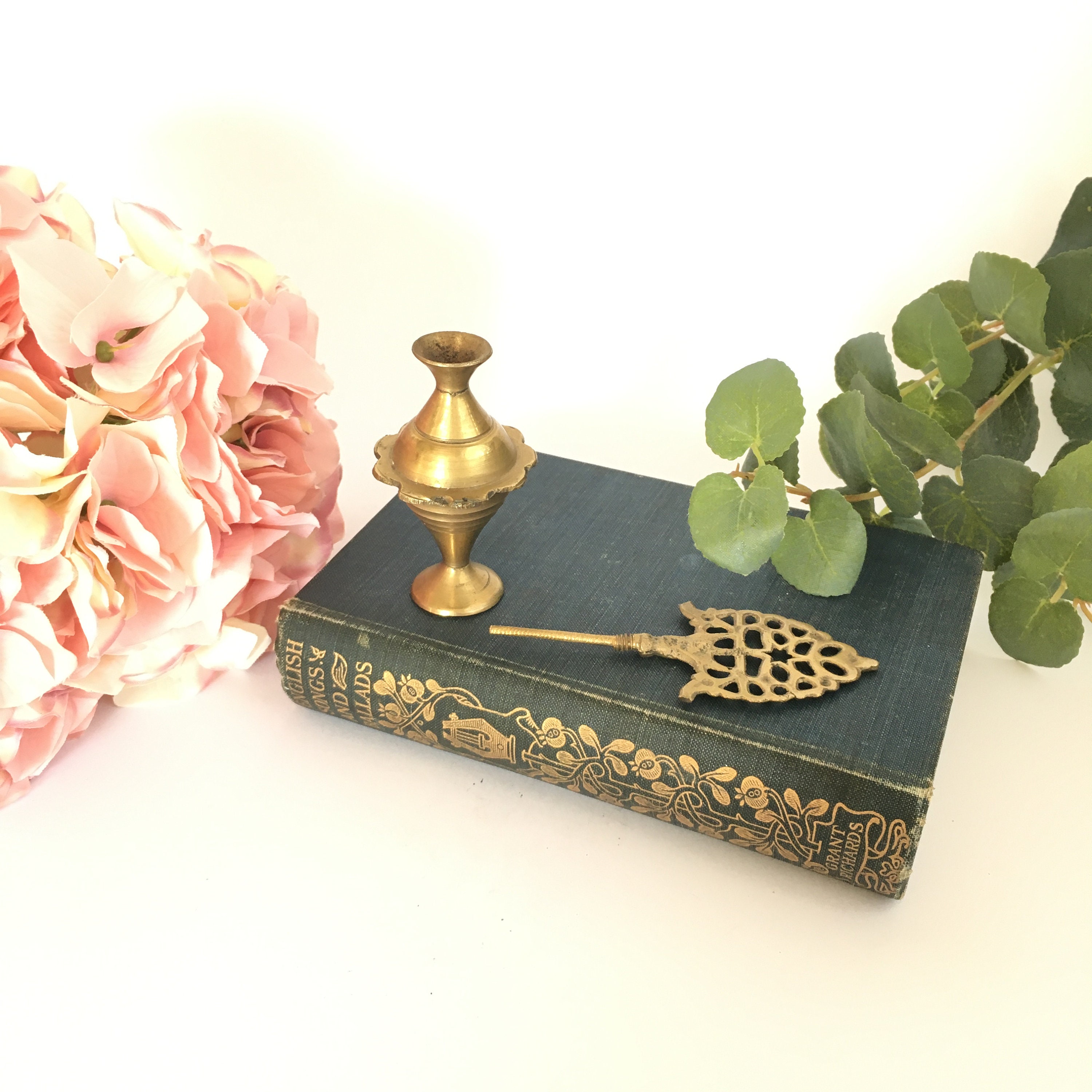 Vintage Brass Surma Dani Eye Kohl Holder & Stick Islamic Arabic Ornate ...