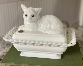 Westmoreland Milk Glass Cat Dish - Etsy