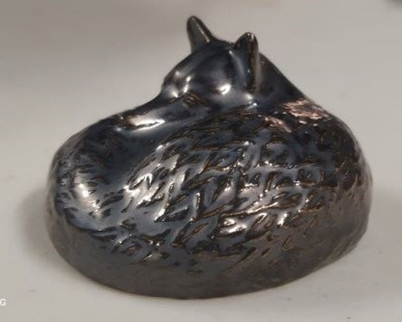 FOX Resting, Curled Fox Figure - Etsy