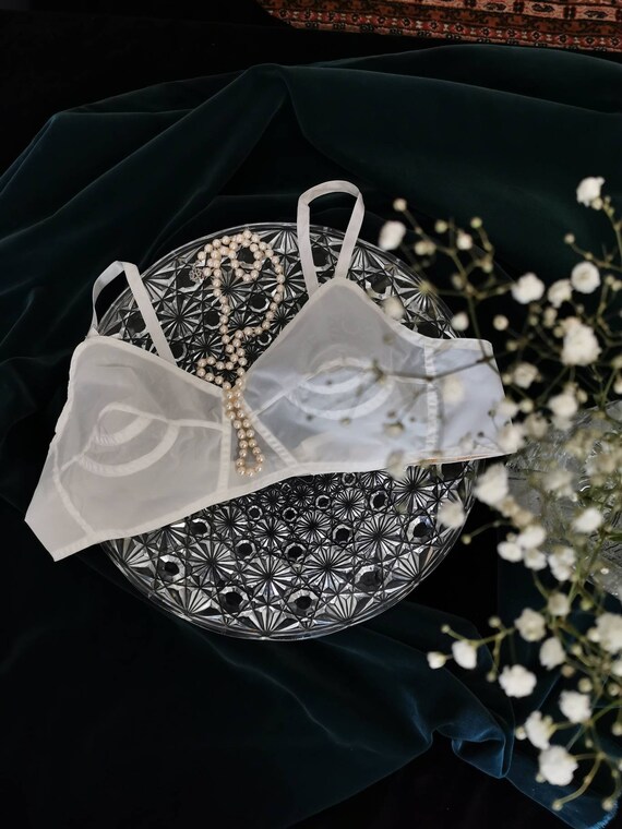 Vintage bra, 1960's Triumph bullet bra white see-thro… - Gem