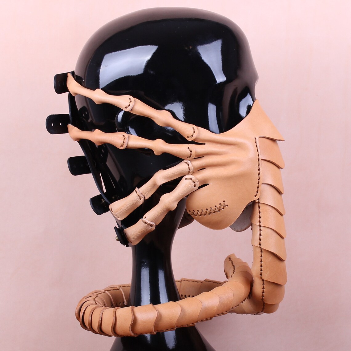 FaceHugger Mask Alien Mask Leather Alien Face hugger mask | Etsy