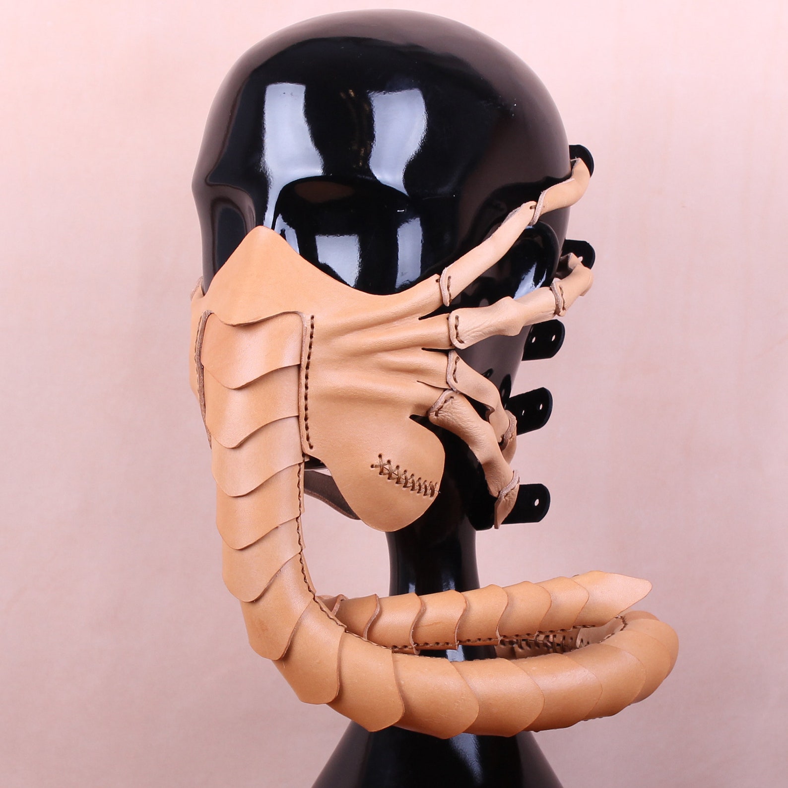 FaceHugger Mask Alien Mask Leather Alien Face hugger mask | Etsy