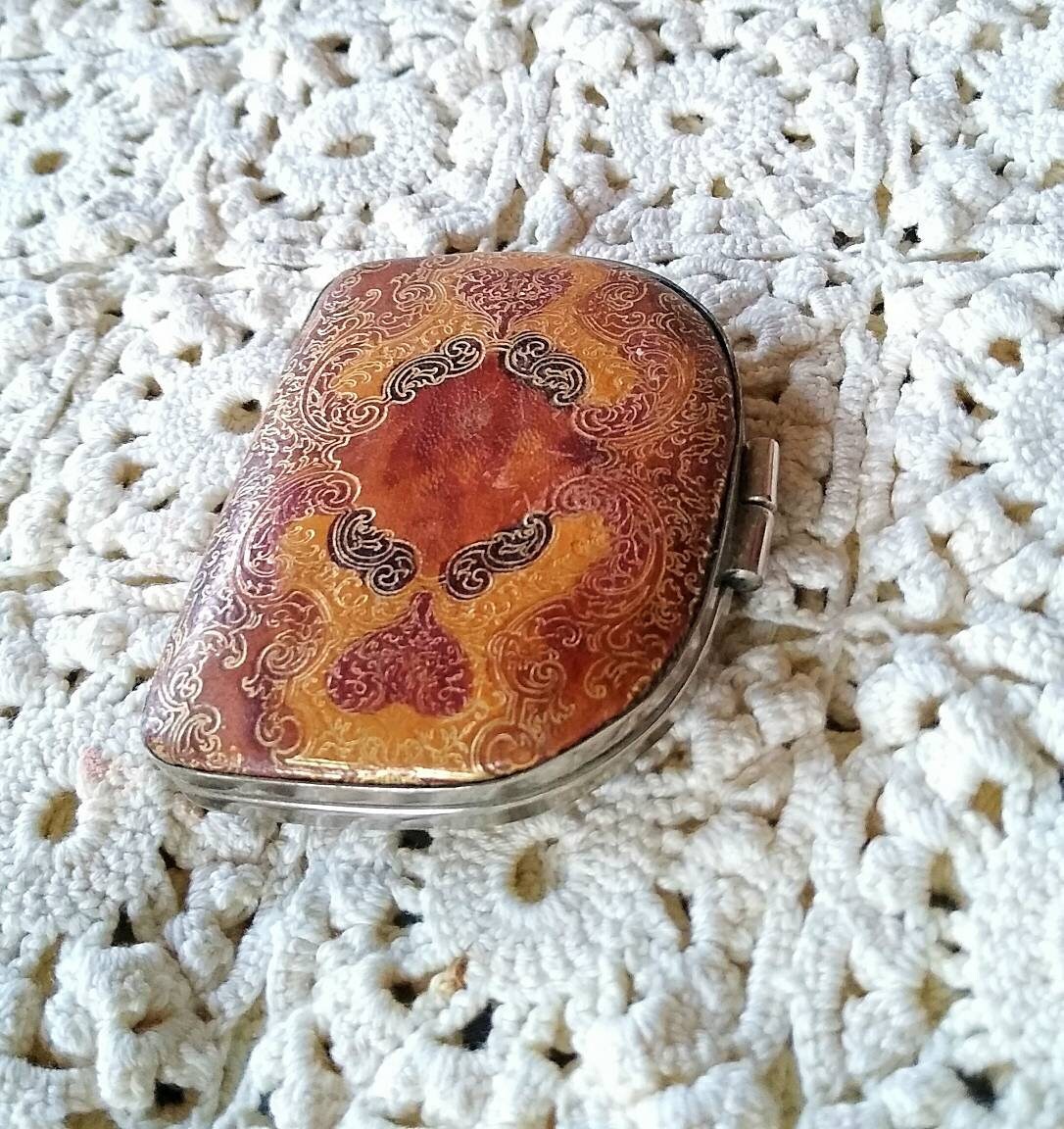 Vintage Embossed Leather and Gold Plated Compact - Etsy