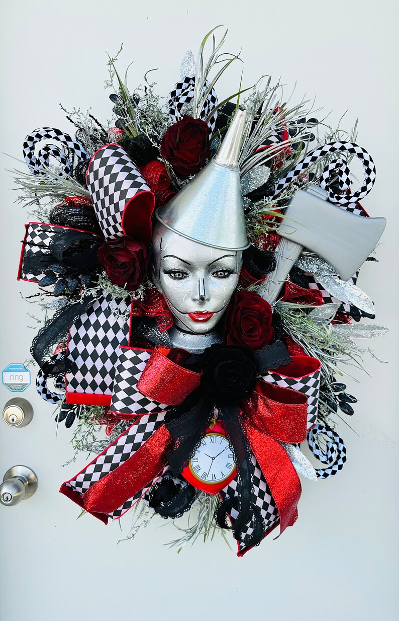 Large Halloween Tinman Mannequin Head Wreath, Festive Front Door Decor ...