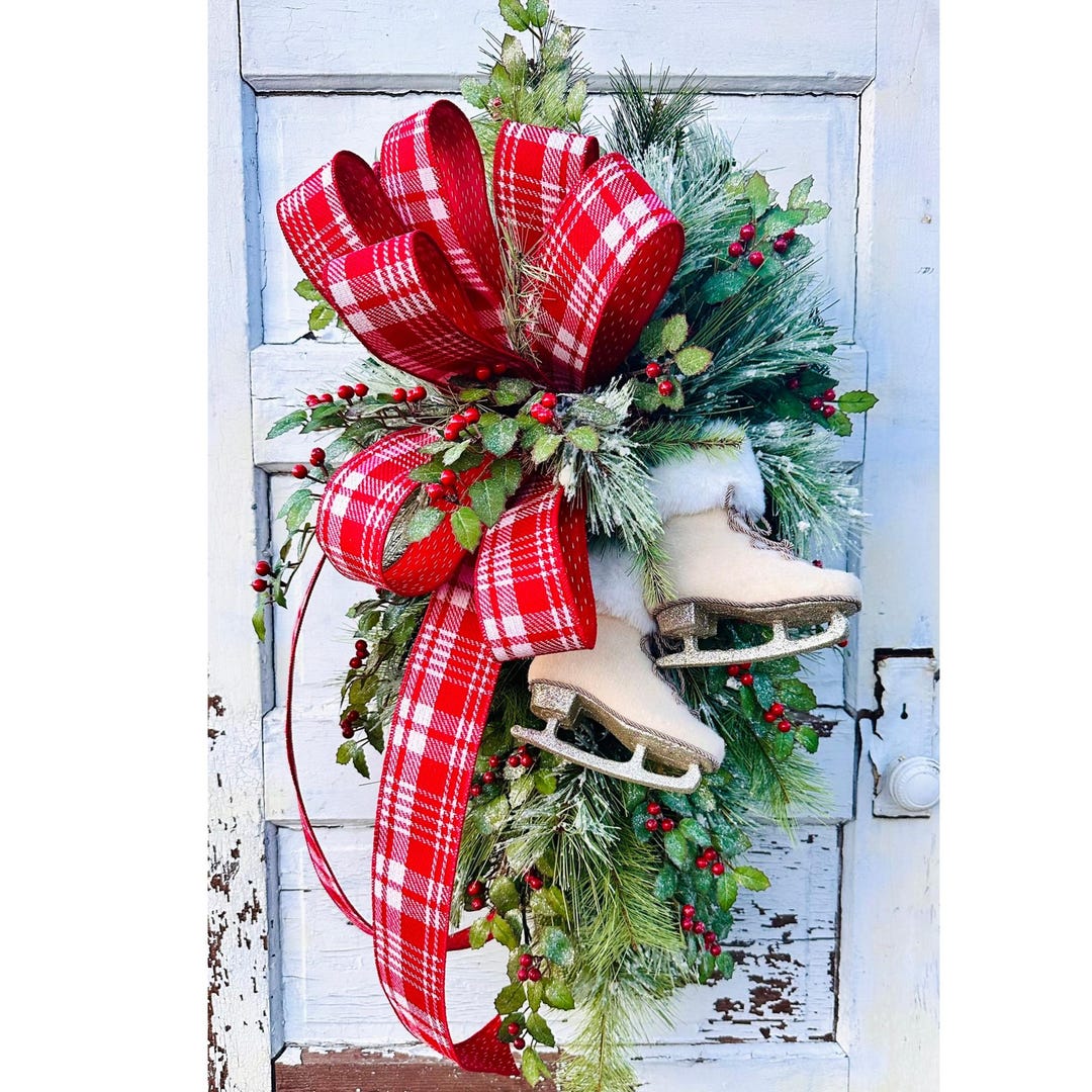 Vintage Ice Skate Christmas Door Decoration With Red Plaid Holiday Bow ...