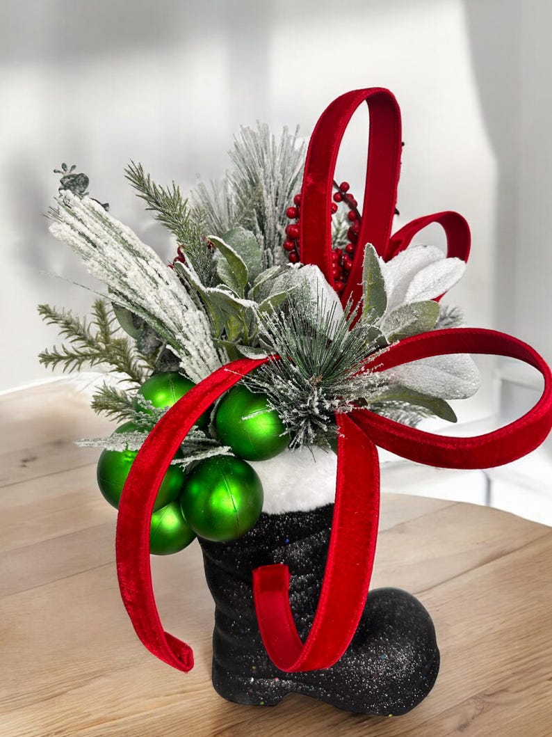 Festive Santa Boot Christmas Centerpiece | 25" X 16" Holiday ...