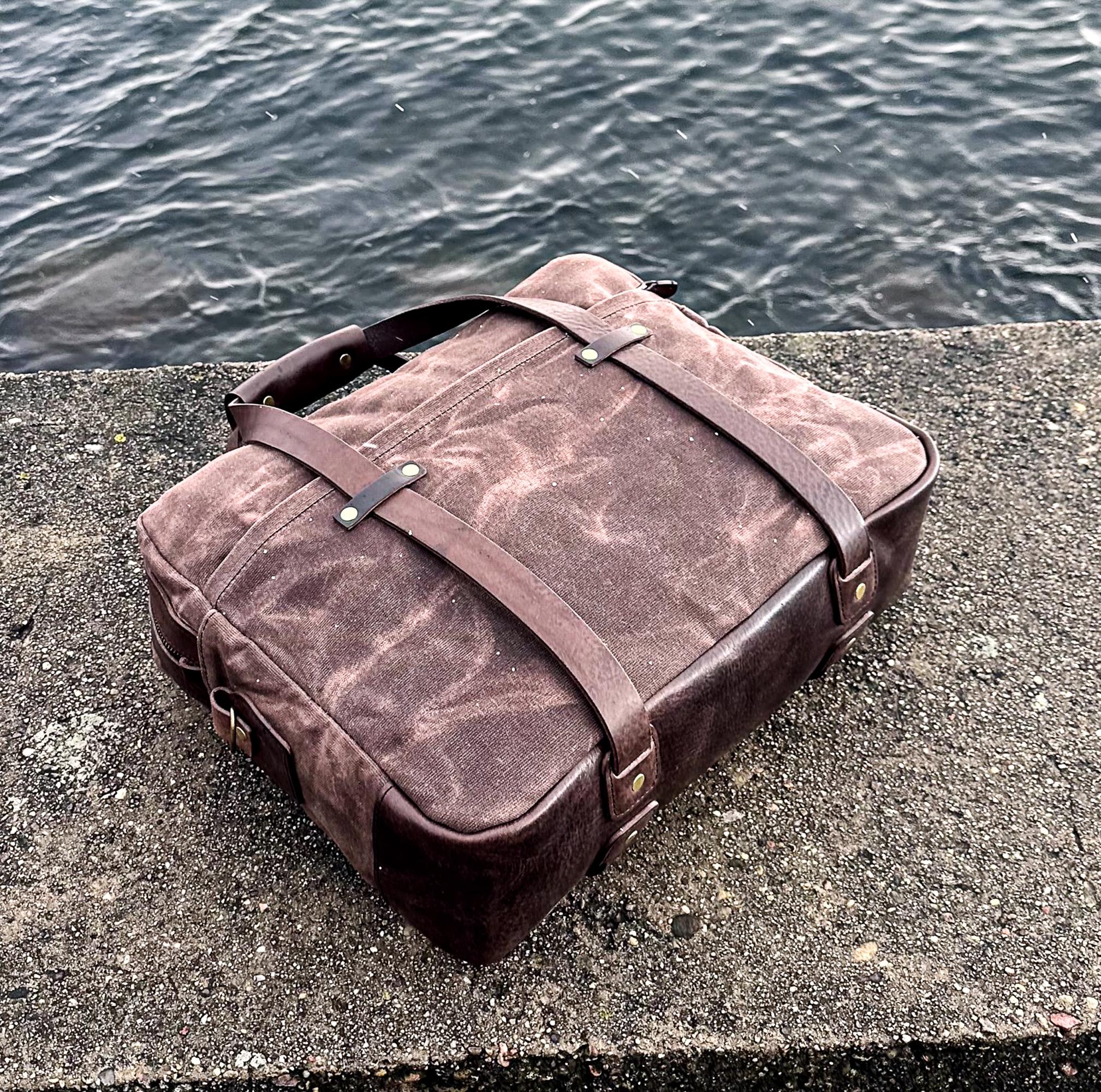 Waxed Canvas Laptop Briefcase Pattern: DIY Messenger Bag (PDF) - Etsy
