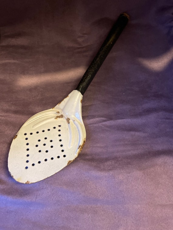 Vintage Fish Slice / Spatula | Etsy