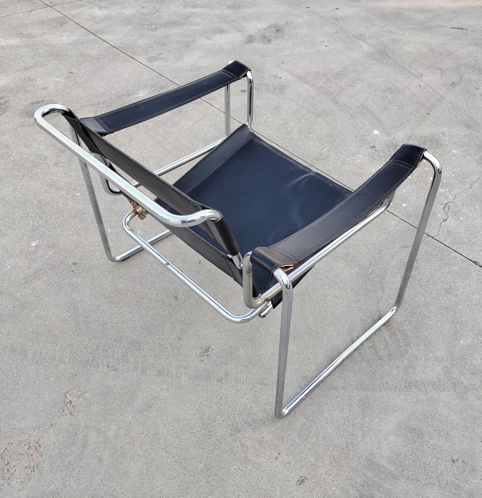 Pair of Wassily Style Tubular Leather Chairs // Bauhaus Easy - Etsy