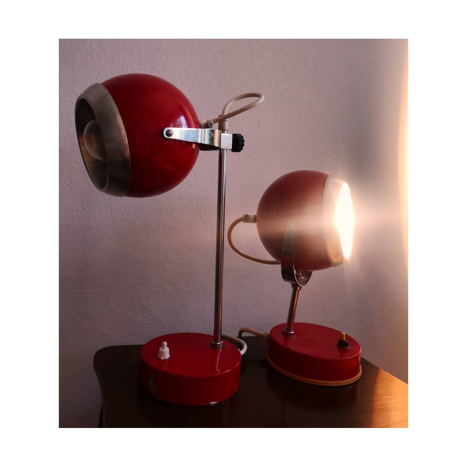 Pair of Space Age Eyeball Table Lamps // Red Eyeball Lamps // - Etsy