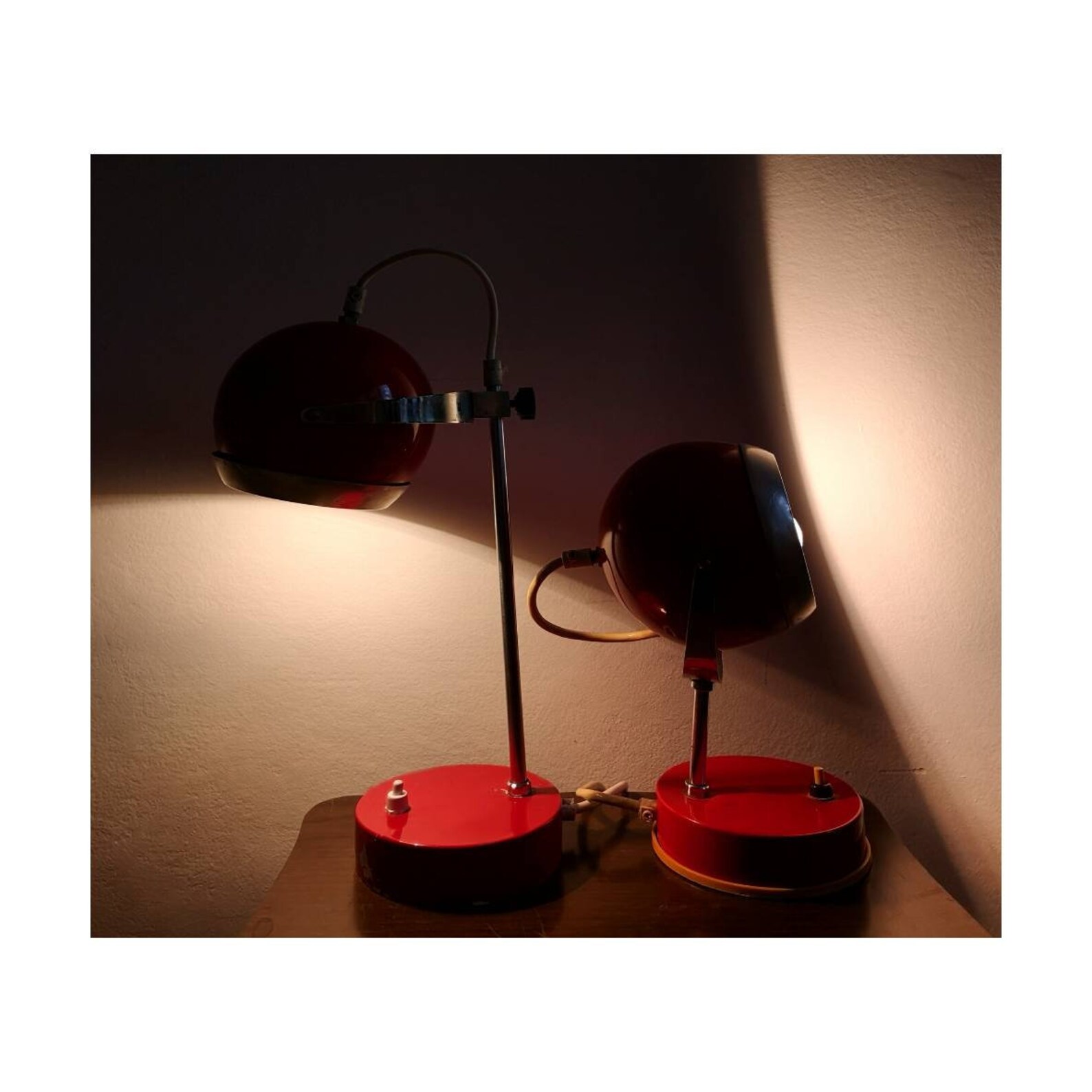 Pair of Space Age Eyeball Table Lamps // Red Eyeball Lamps // - Etsy