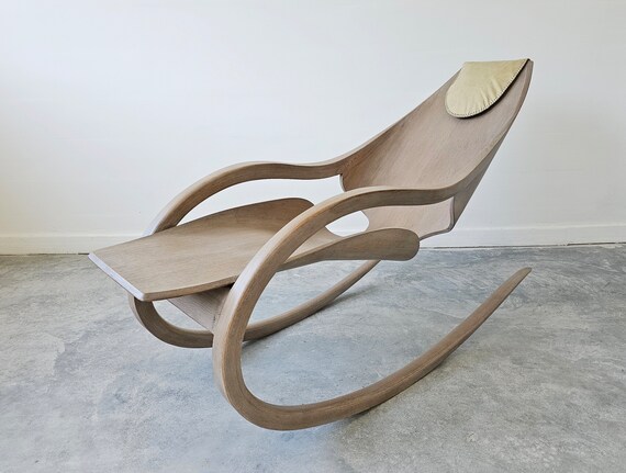 Contemporary rocking chair store