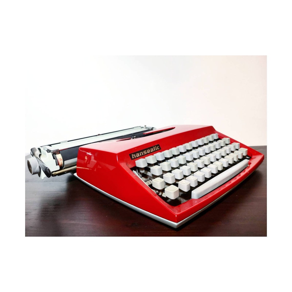 1970s Typewriter // Vintage Red Typewriter // Hanseatic Fully - Etsy
