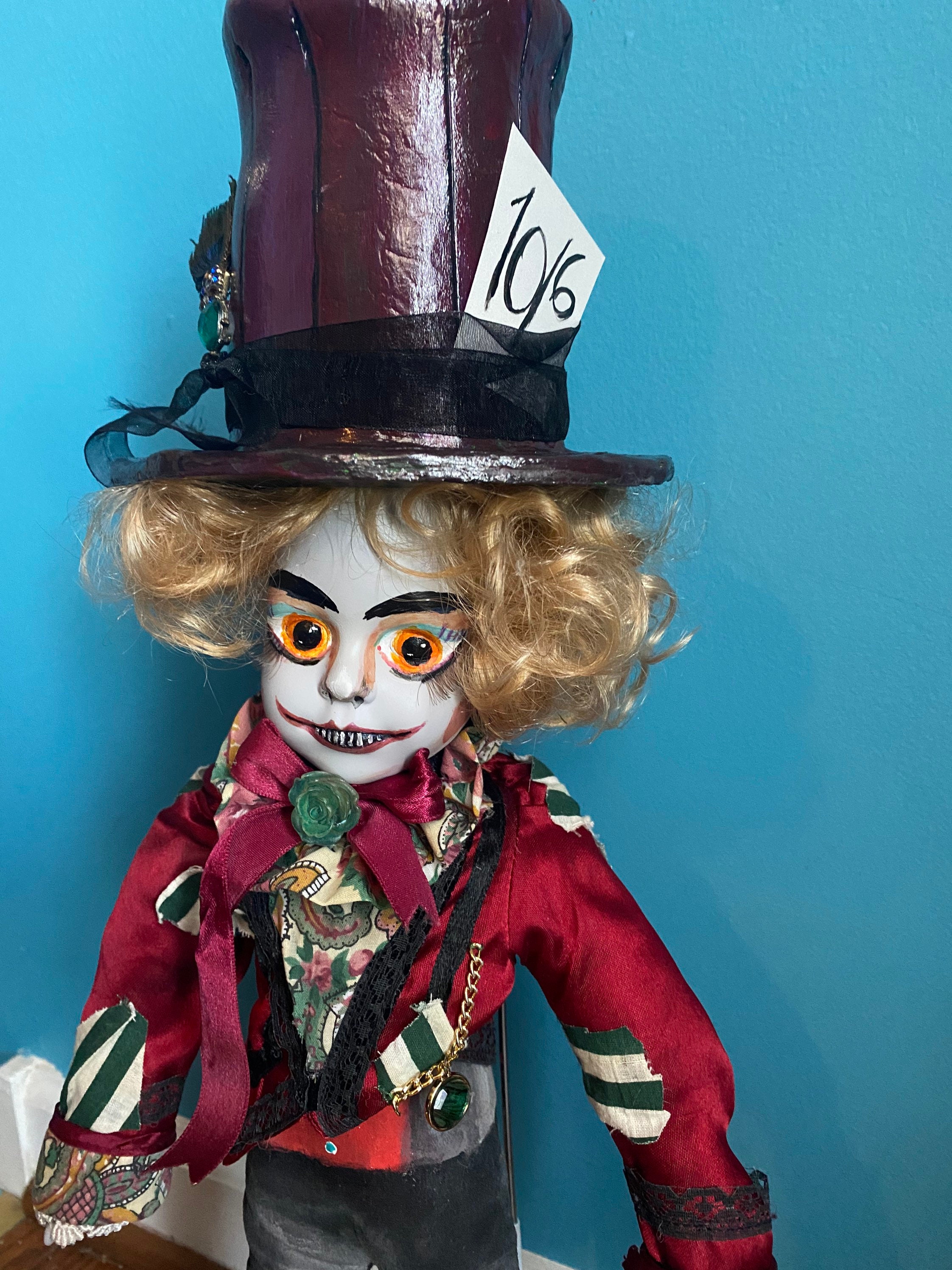 Twisted Alice In Wonderland Toys