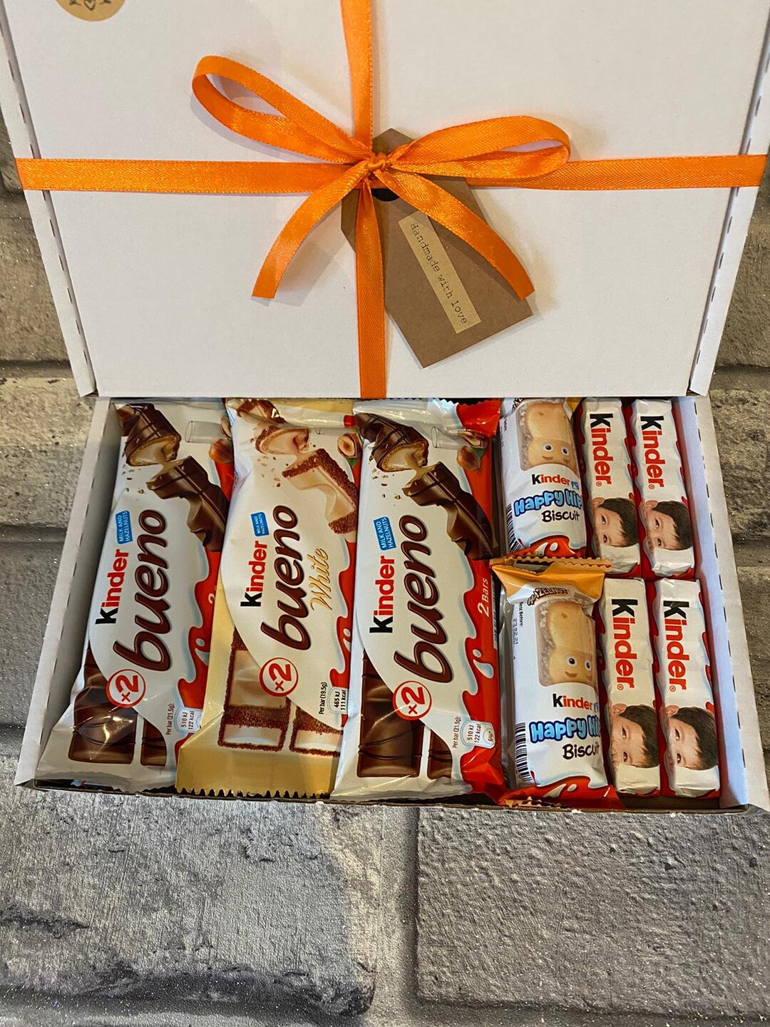 Kinder Bueno Chocolate Hamper Gift Box Christmas Birthday Present ...