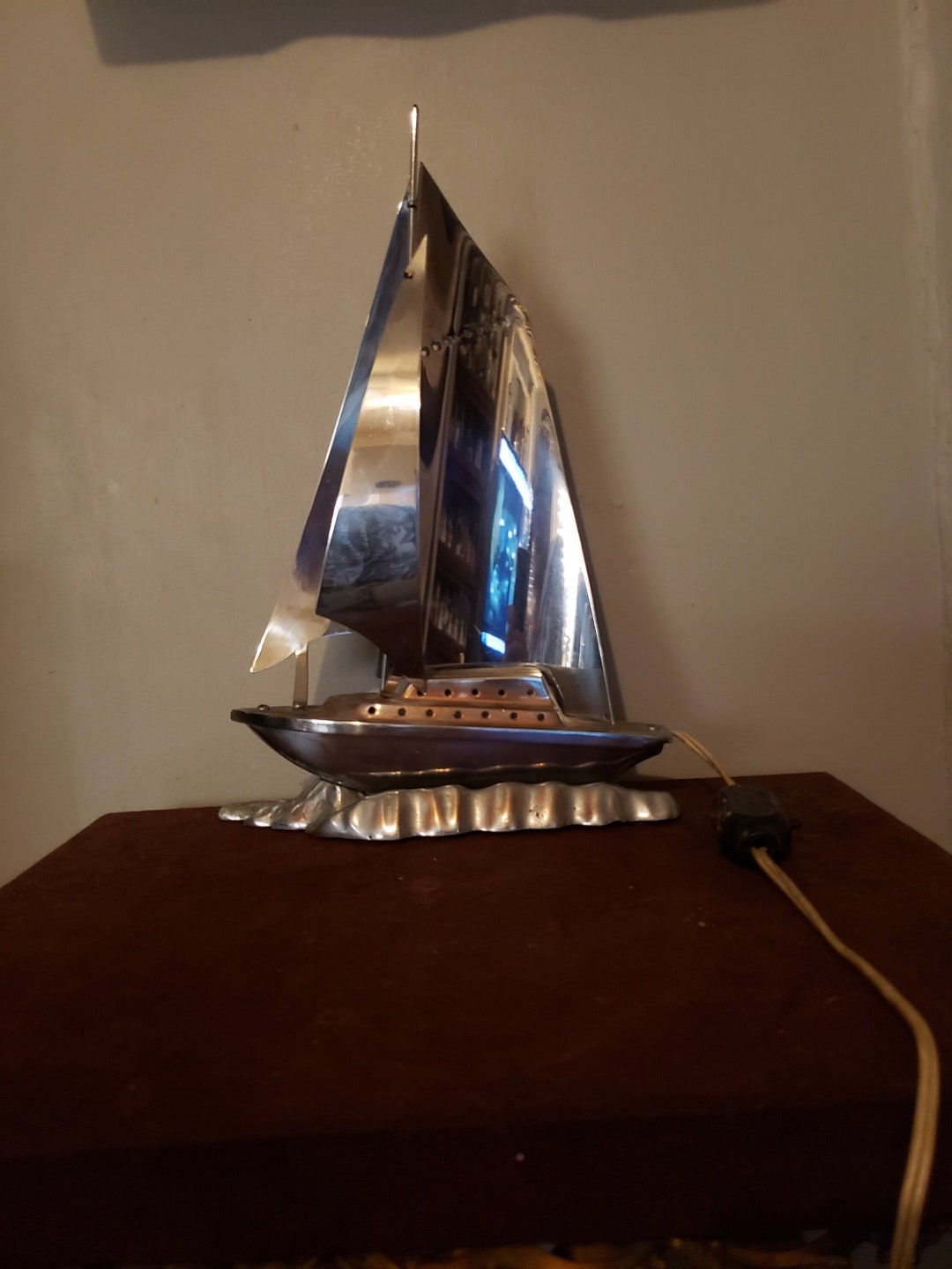 Vintage Chrome Sailboat Lamp - Etsy