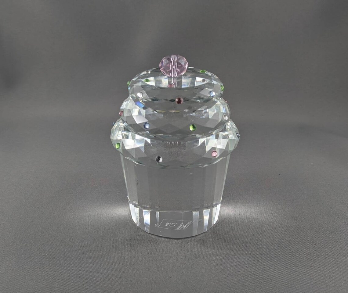 Simon Designs Crystal Cupcake Paperweight | Etsy
