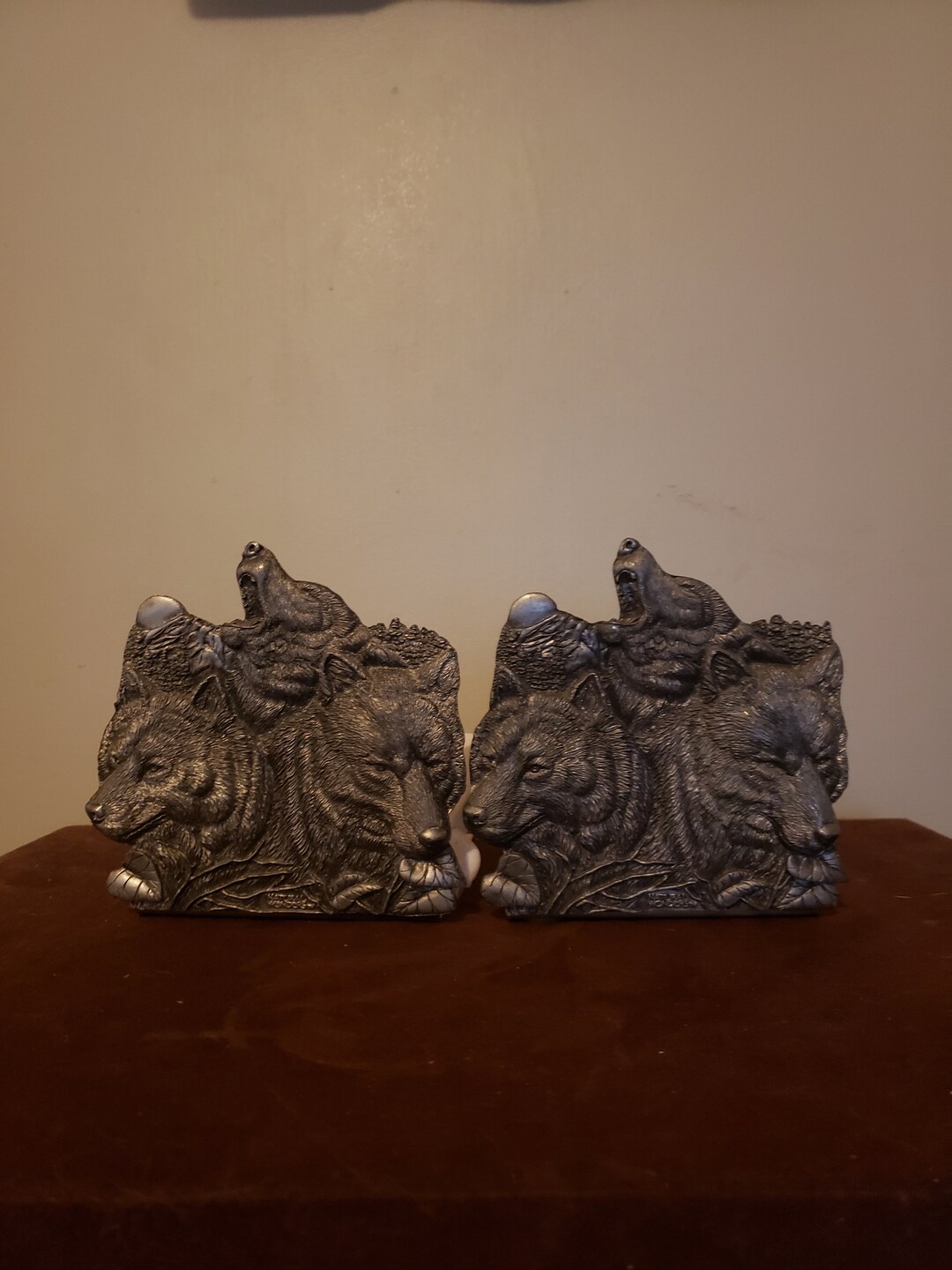 Vintage Pewter Wolf Bookends - Etsy