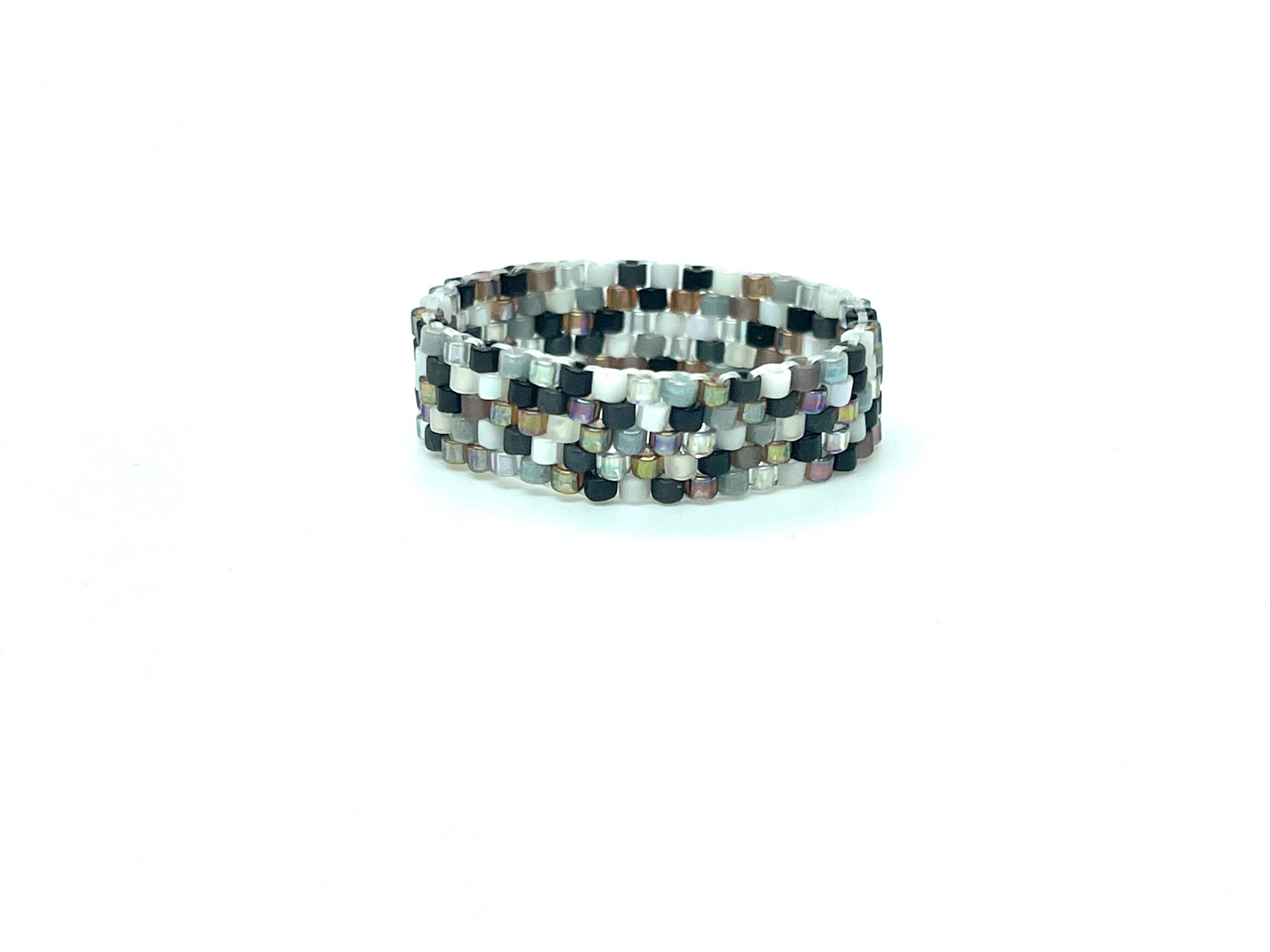 11/0 Delica Seed Bead Ring Woven Together With Peyote Stitch in the Mix ...