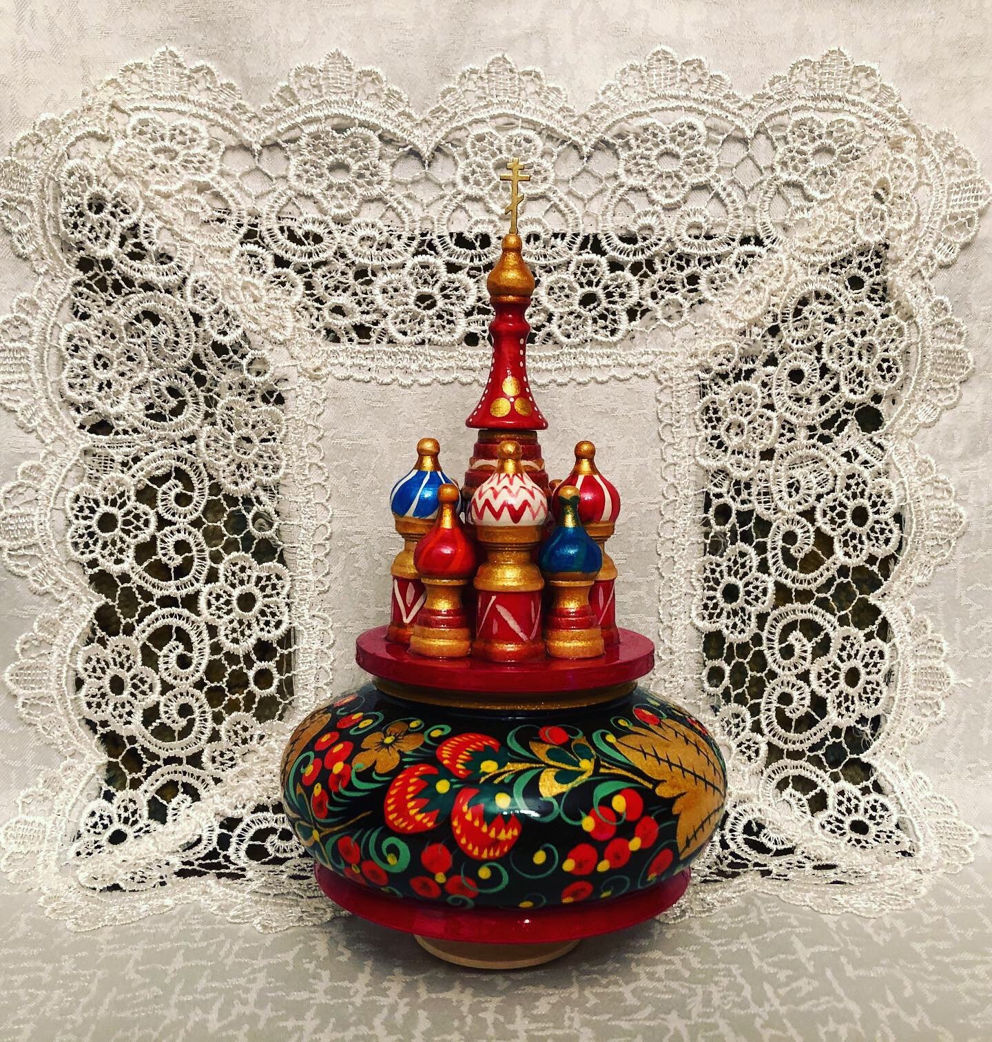 Russian Music Box for sale | Only 2 left at -60%