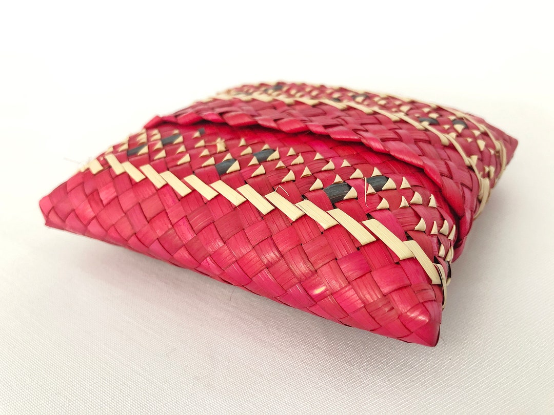 Vintage Fashion Reed Purse Ceylon Traditional Eco Friendly Portuguese ...