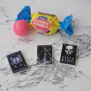 CUSTOM: Booktok Ornament, Book Display, Booklover Gift, Emotionally ...