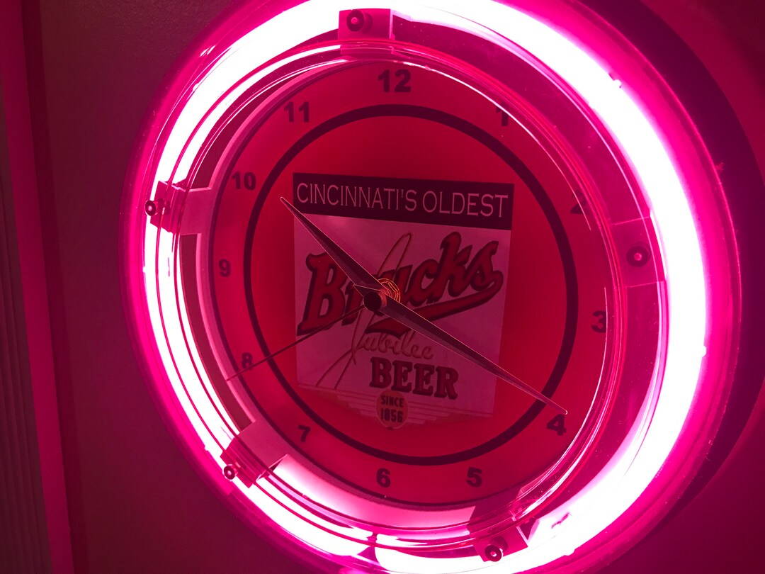 Bruck's Cincinnati @@ Beer Bar Advertising Man Cave Neon Wall Clock ...