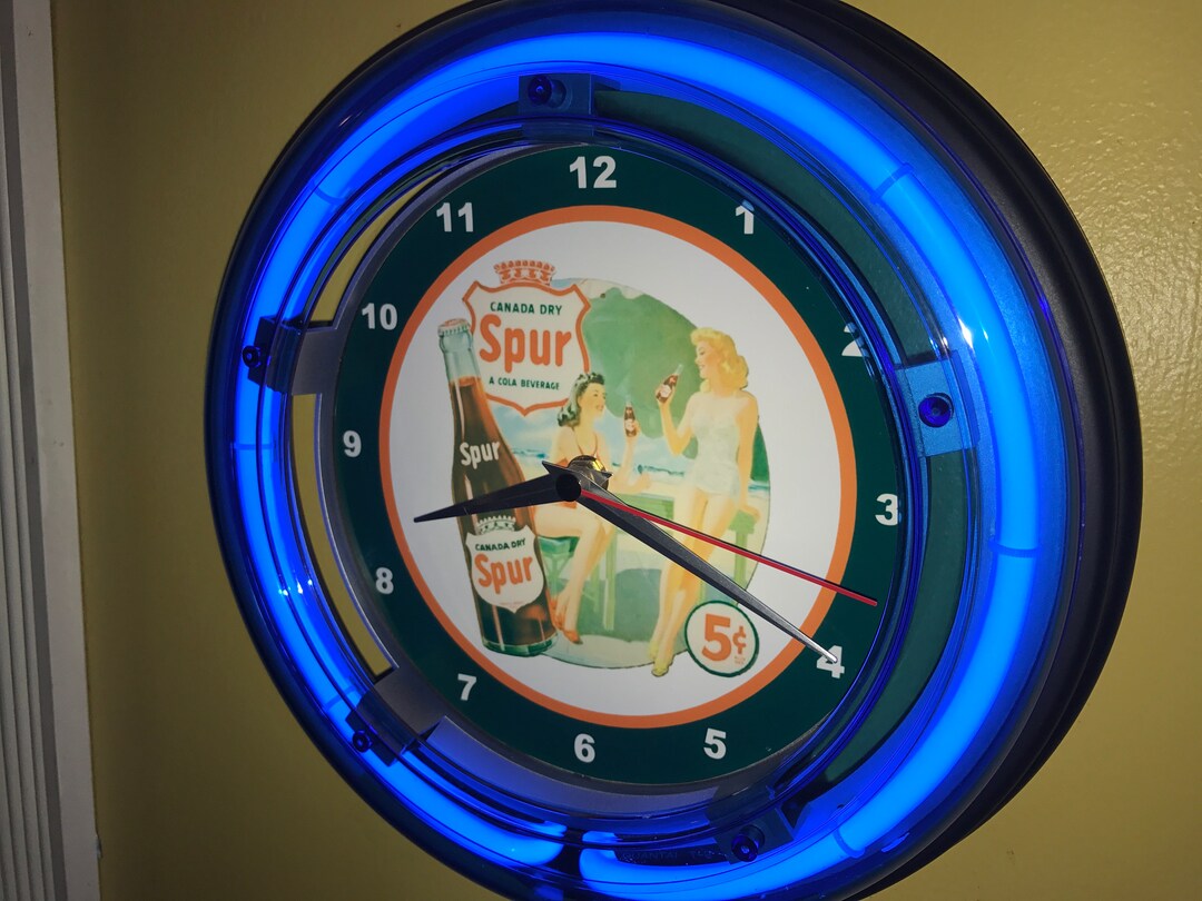 Spur Cola Pin up Girl Canada Dry Soda Fountain Diner Kitchen Bar ...