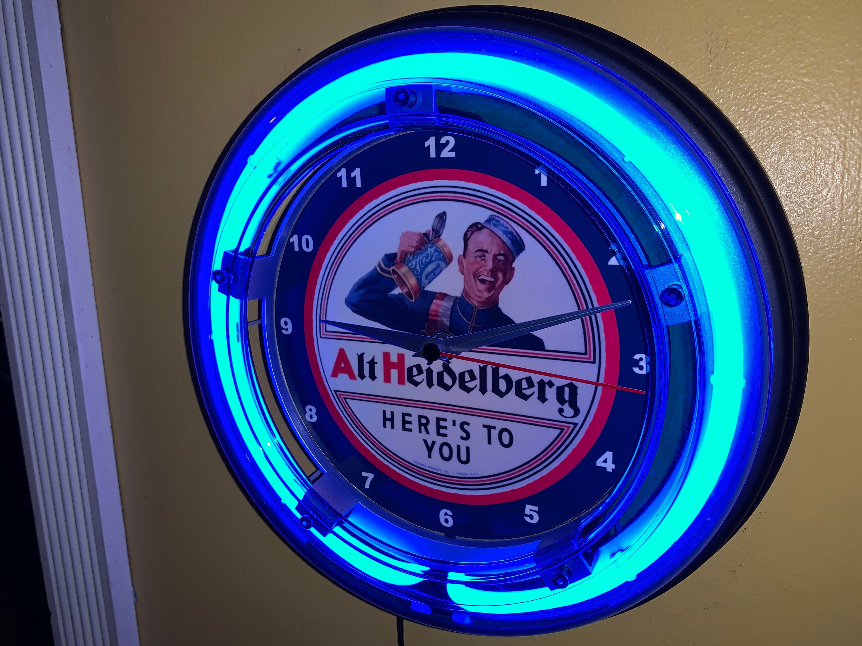 Alt Heidelberg Beer Bar Advertising Man Cave Blue Neon Wall Clock Sign ...