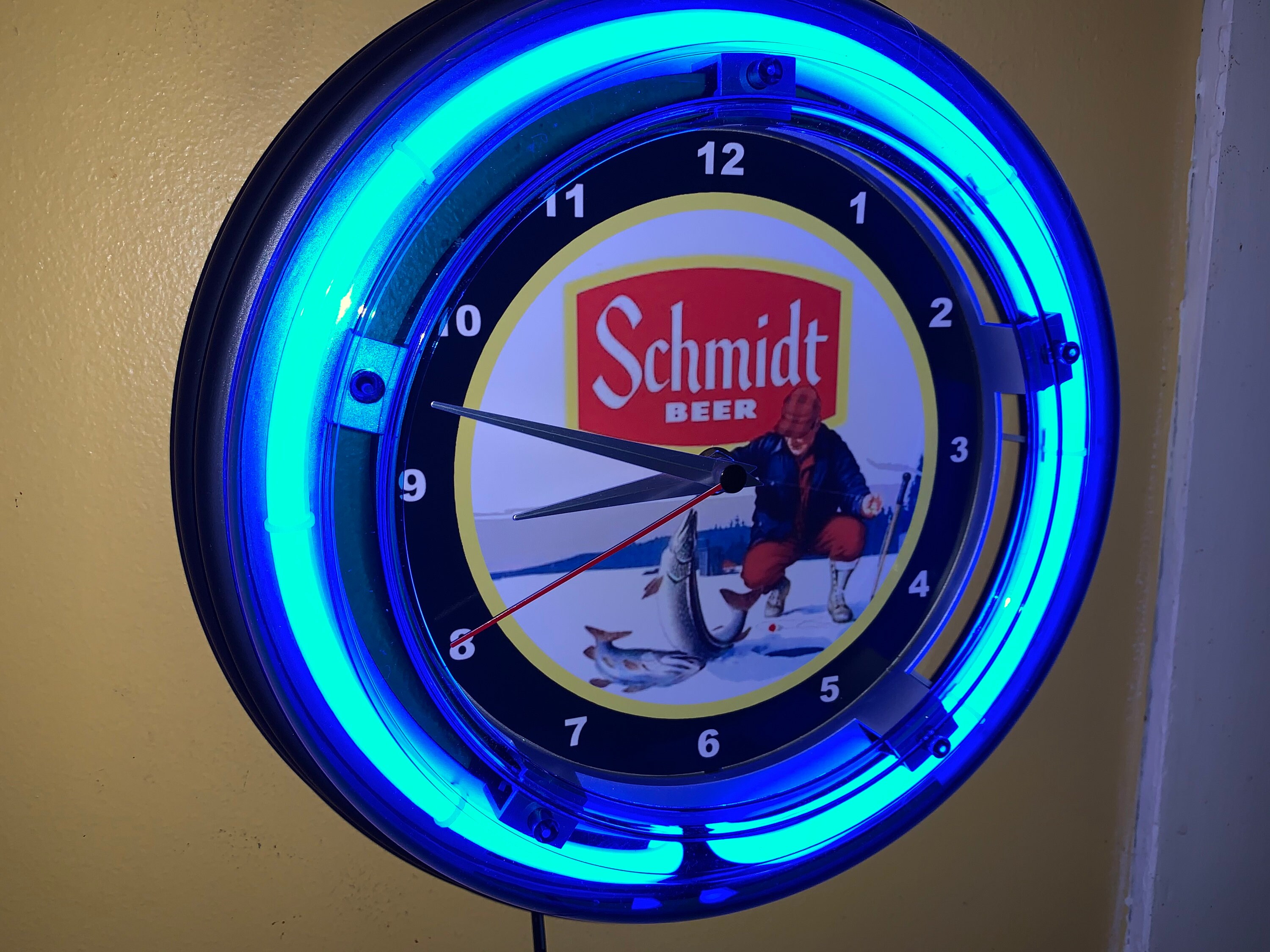 Schmidt Ice Fishing Beer Bar Advertising Man Cave Blue Neon Wall Clock ...