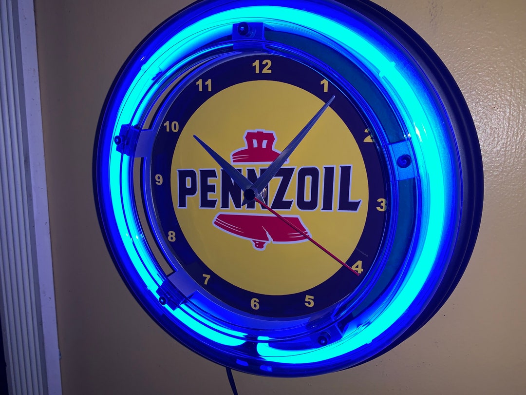 Pennzoil Oil Mechanic Gas Service Station Garage Bar Advertising Man ...