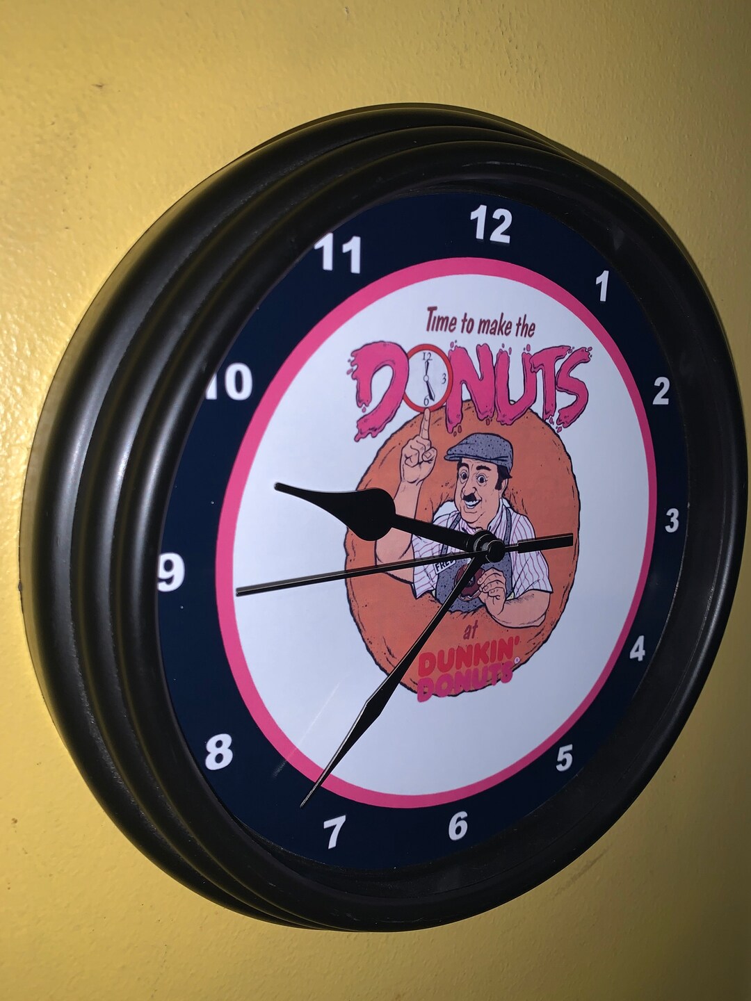 Dunkin Donuts Doughnuts Time to Make the Donuts Kitchen Diner Bakery ...