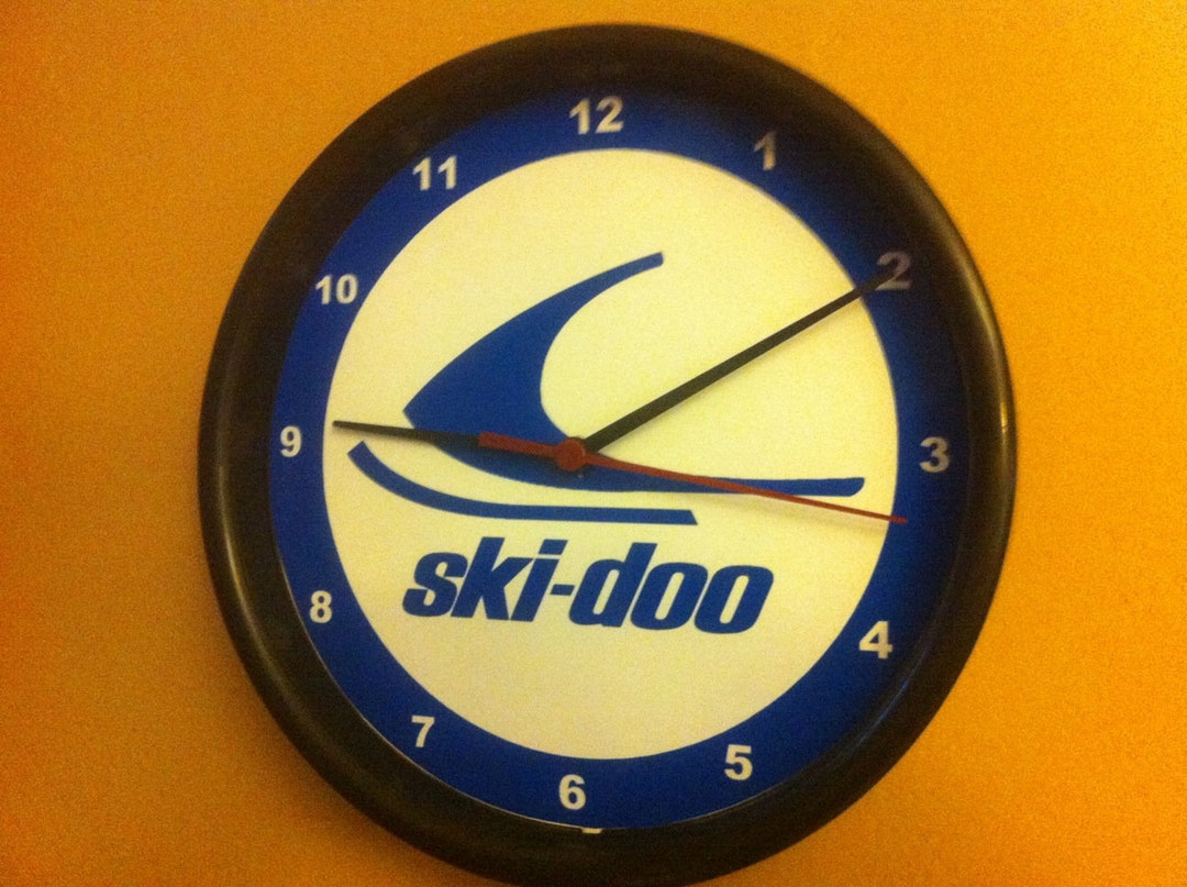 Ski Doo Logo Snowmobile Bar Garage Advertising Man Cave Wall Clock Sign ...
