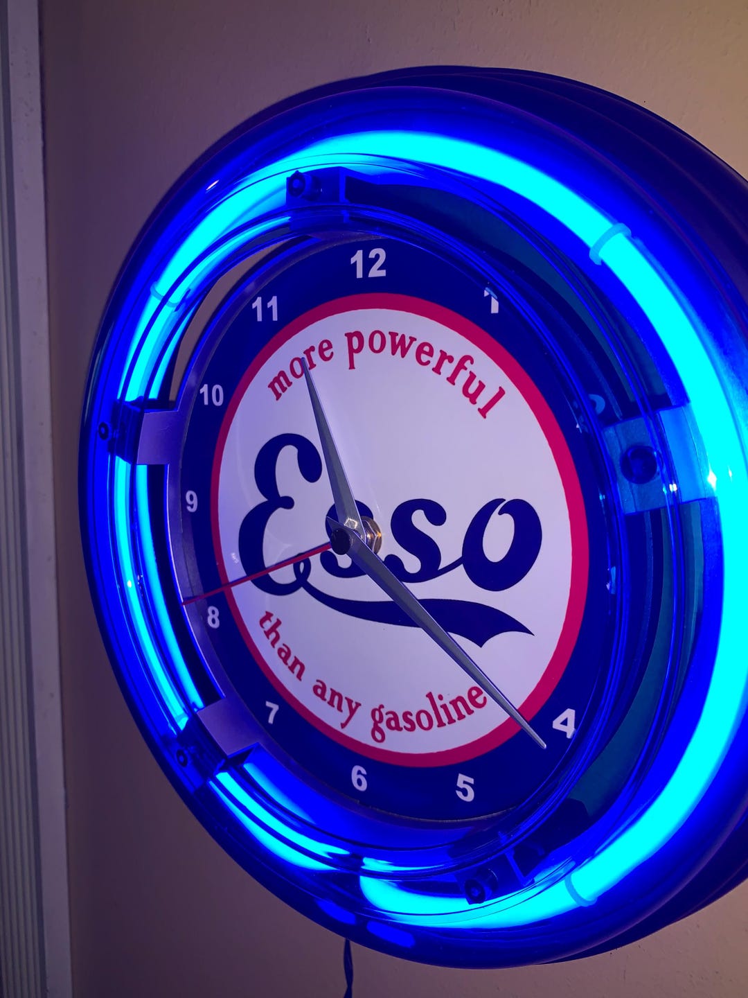 Esso Powerful Oil Gas Service Station Garage Bar Advertising Man Cave ...