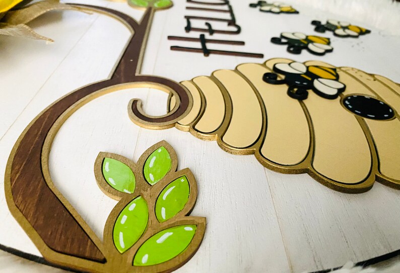 Adorable Bumble Bee Hello Door Wreath - Etsy