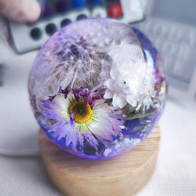 Resin Flower Lamp - Etsy