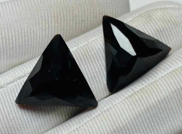 Black Onyx Triangle Pyramid Pair, Beautiful Black Onyx Triangle Pyramid ...